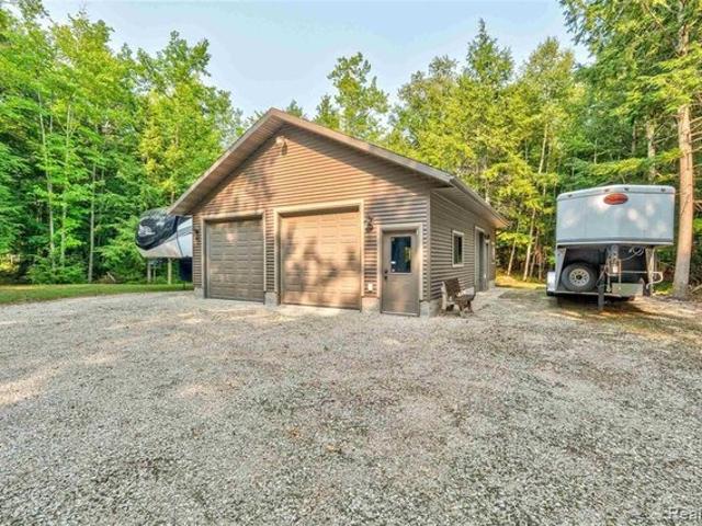 268 County Road 441, Thompson, MI 49854