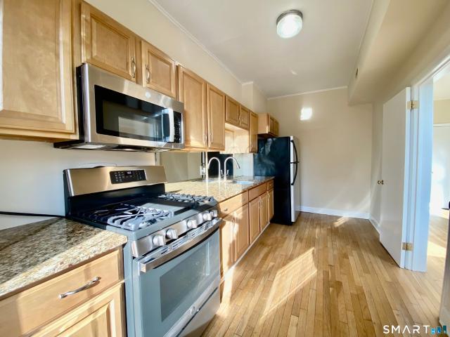 268 College Street Unit 2R, New Haven, US, CT