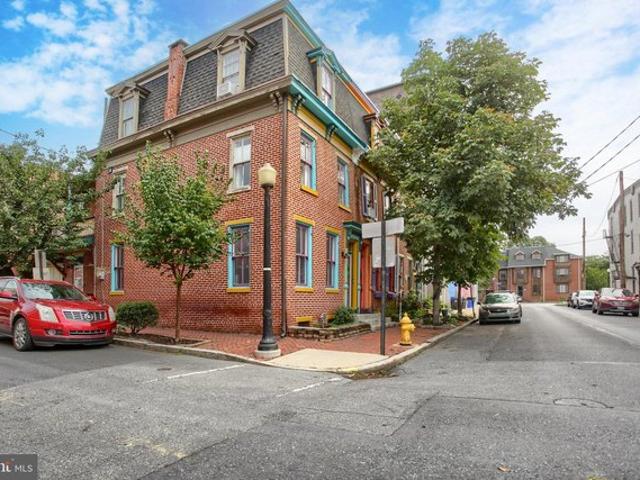 268 Cumberland St, Harrisburg, PA 17102