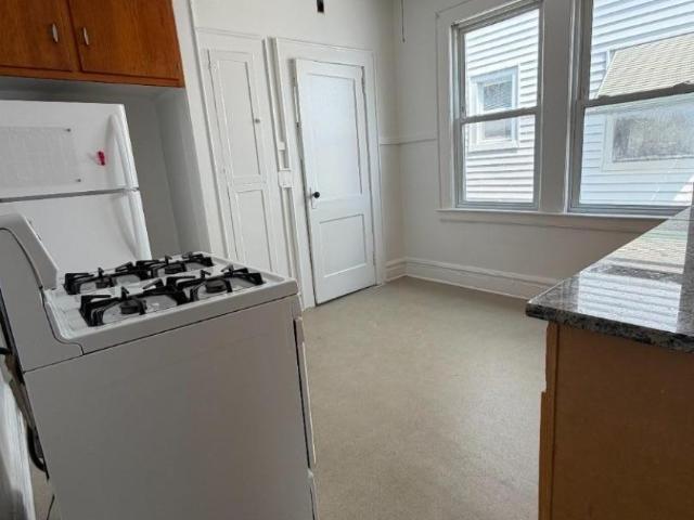 268 Ampere Pkwy # 2