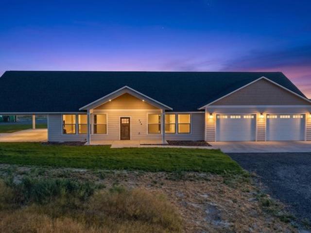 268 Bending Brook Ln, Walla, WA 99362