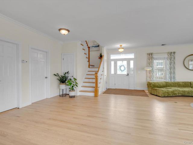 268 Gordon Place