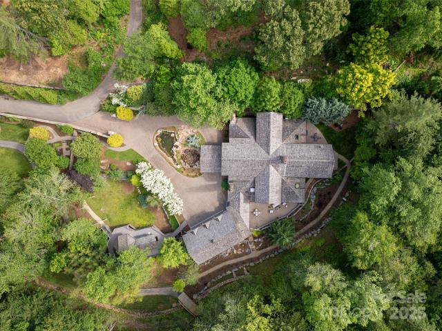 268 Holly Arbor Ln, Asheville, NC 28803 | MLS #4268 | Compass