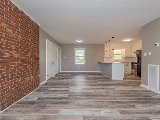 268 Heath Lane