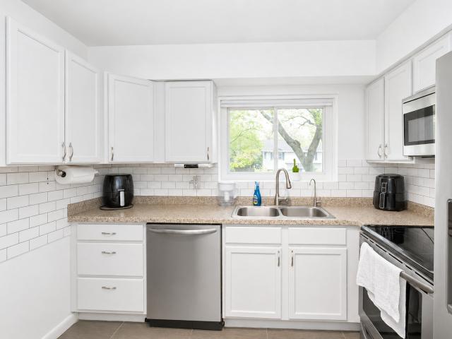 268 N CARTER Street # 201