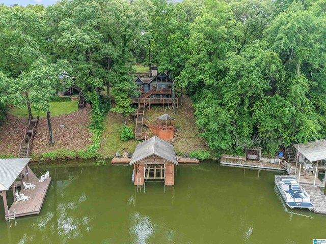 268 S Lakeshore Dr, Talladega, AL 35160
