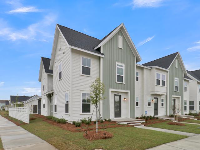 268 Symphony Avenue