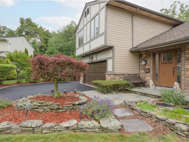 268 W Central Avenue