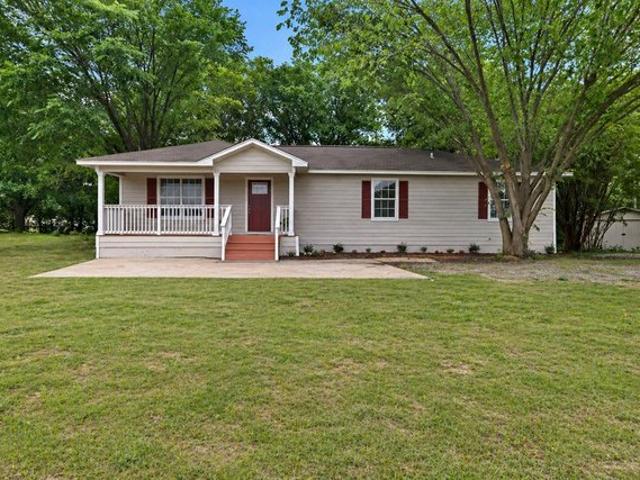 268 Tweedy Bird Ln, Whitewright, TX 75491