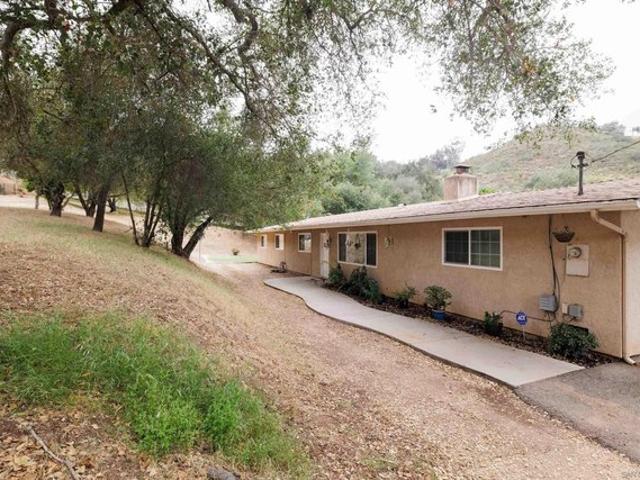 26942 Oakmont Rd, Valley Center, CA 92082