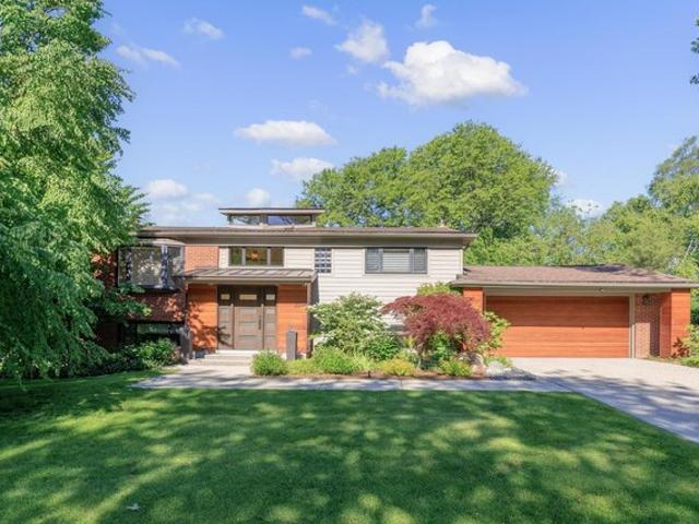 2694 Brady Dr, Bloomfield Hills, MI 48304