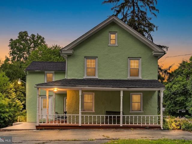 2694 Charlestown Road