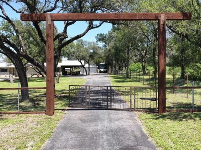 2694 FM 2722, New Braunfels, TX 78132