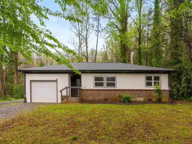 2694 W Lakeshore Dr, Landrum, SC 29356 MLS 1553081