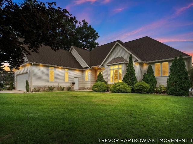 2696 Middle Lake Road
