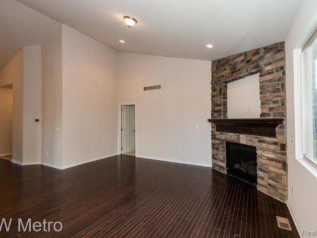 2696 John Bartley Circle