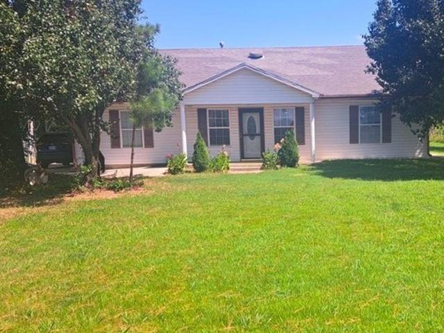 2696 Russellville Rd, Quinton, OK 74561