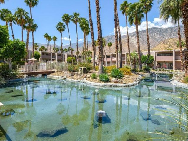 2696 S Sierra Madre #F17, Palm Springs, CA 92264