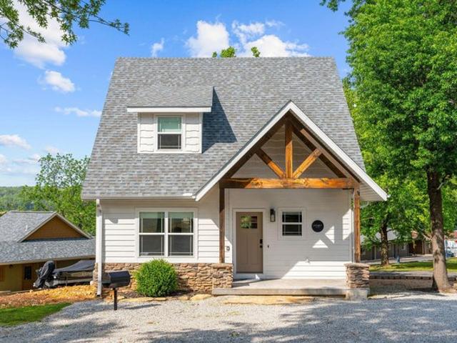 26987 Resort Ln, Shell Knob, MO 65747