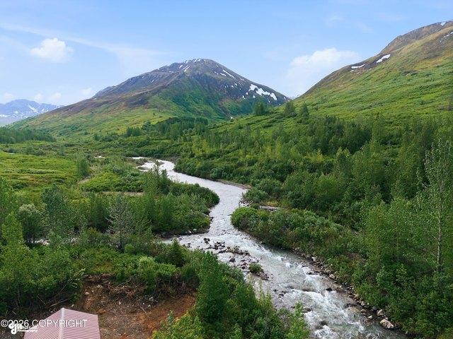 26989 N Willow Fishhook Rd, Willow, AK 99688