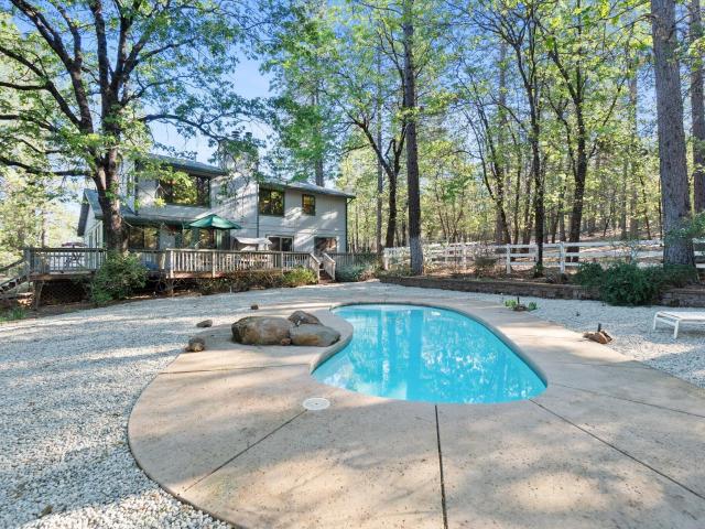 26997 Lookout Mountain Road