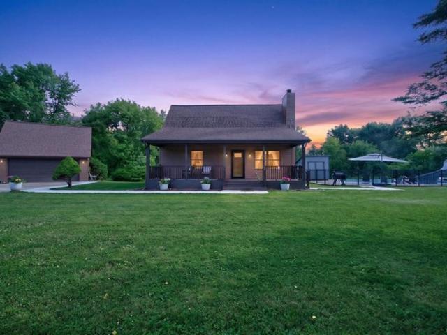 26999 Division Dr, Albion, MI 49224