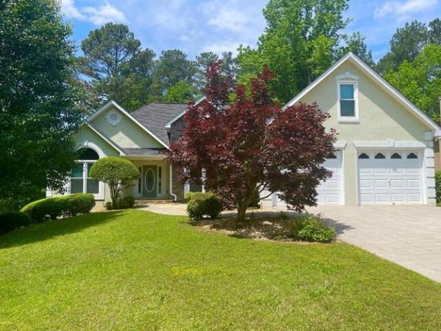 2699 Moon Cabin Dr, Powder Springs, GA 30127