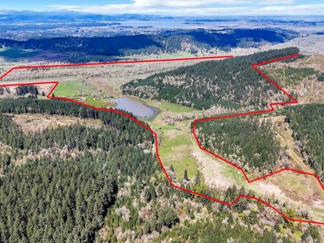 26900 Crow Rd, Eugene, OR 97402