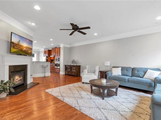 2690 Derby Walk NE