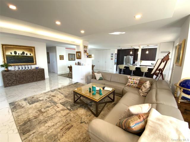 26910 Grand Central Parkway 21V