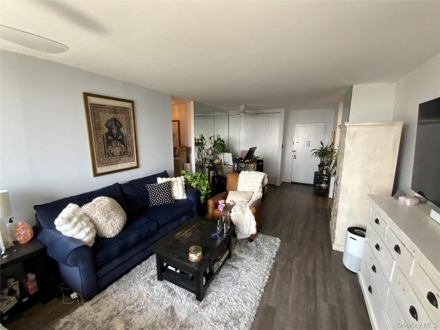 26910 Grand Central Parkway 31C