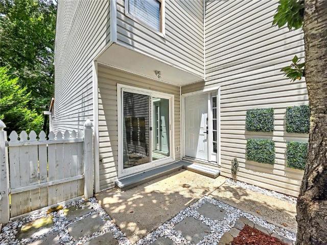 2692 Meadowlawn Drive SE