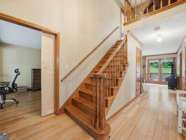 2692 Abbey Ridge Road SW