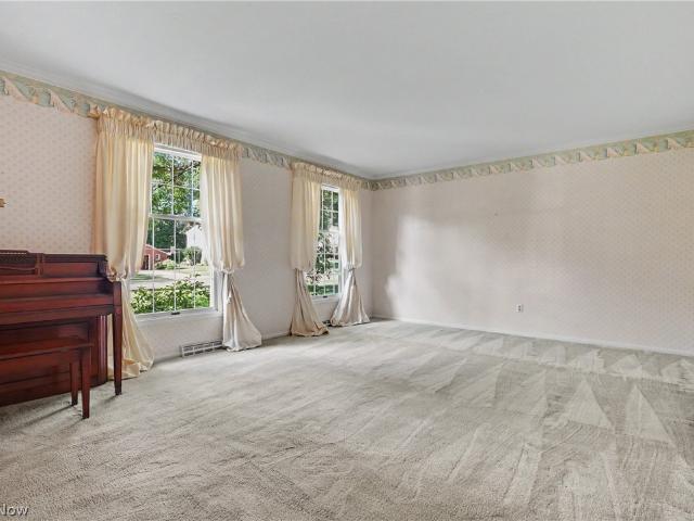 2692 Foxwood Drive