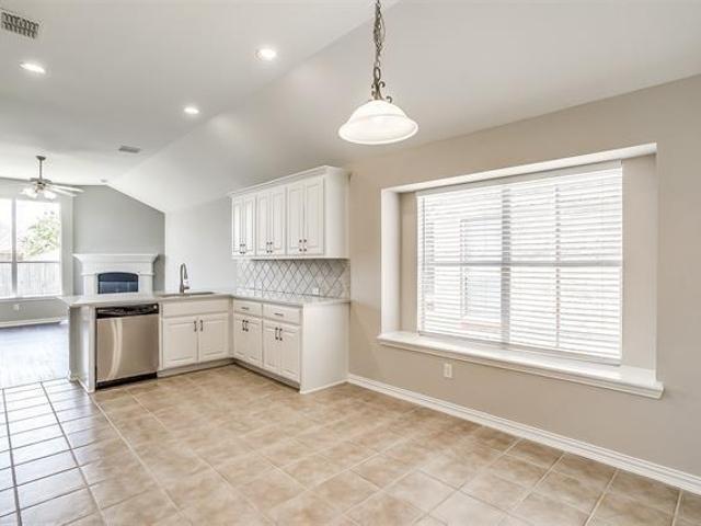 2692 Lake Ridge Drive