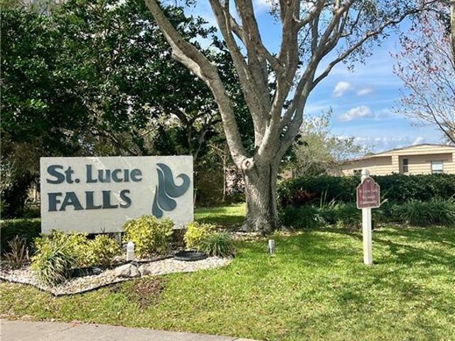 2692 SW Pontiac Pl, Stuart, FL 34997 | MLS #M20054 | Compass