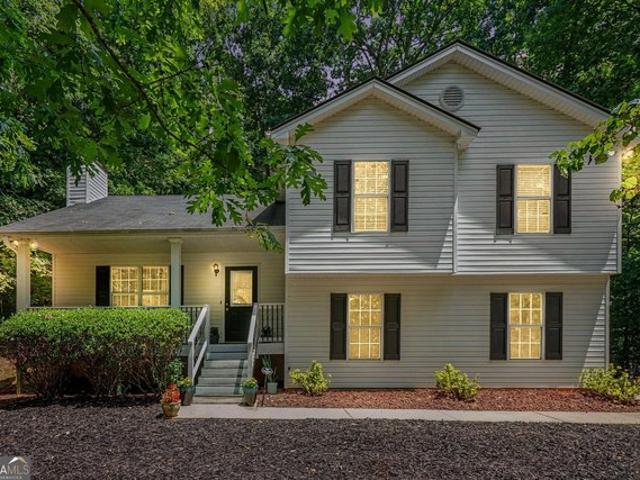 2692 Sam Calvin Dr, Dacula, GA 30019