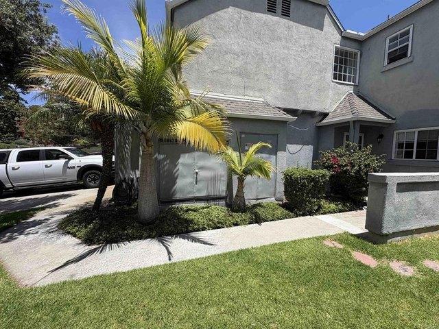 2693 Regent Rd, Carlsbad, CA 92010