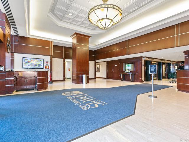 269 10 grand central parkway 21 e