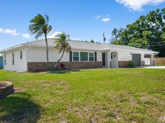 269 Algiers Dr, Venice, FL 34293
