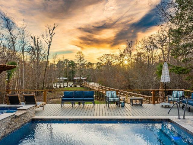 269 Belladonna Ct