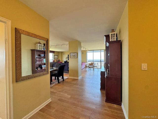 269 Grand Central Parkway, Unit 20D | Compass