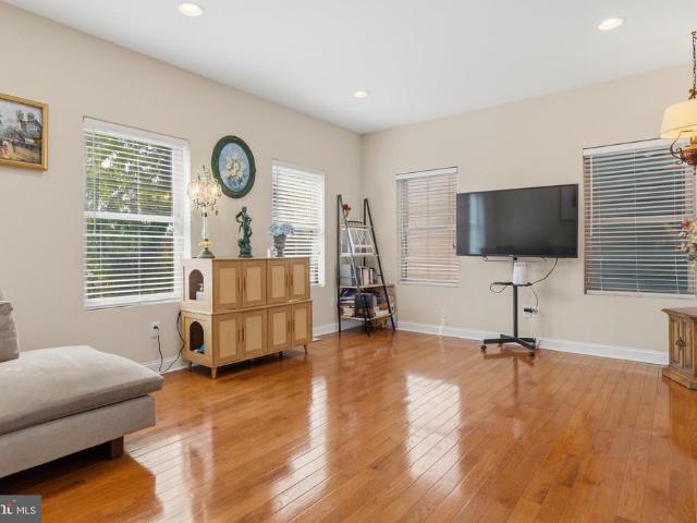 269 Grape Street