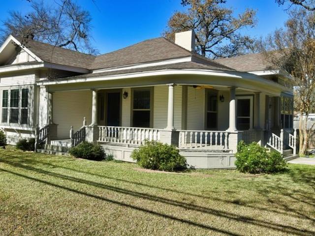 269 E Holley St, Alba, TX 75410