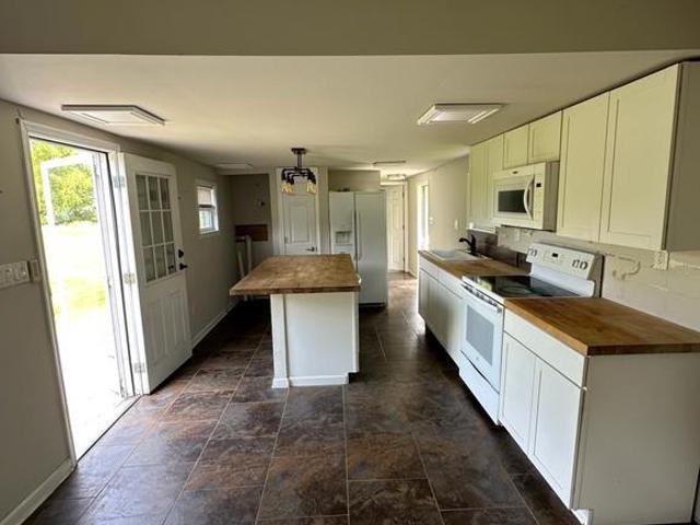 269 Kelton Road