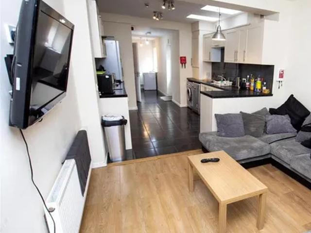 269 Heeley Road, Stirchley, B29 6EL, United Kingdom | 7 bed house for rent #134300303 | Rentberry
