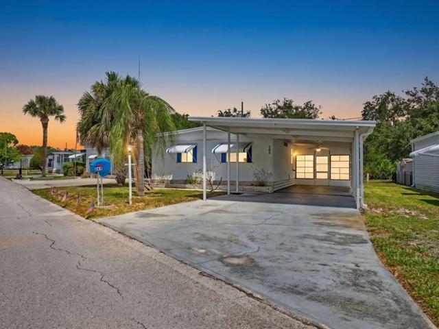 269 Hummingbird Ln, Winter Haven, FL 33884