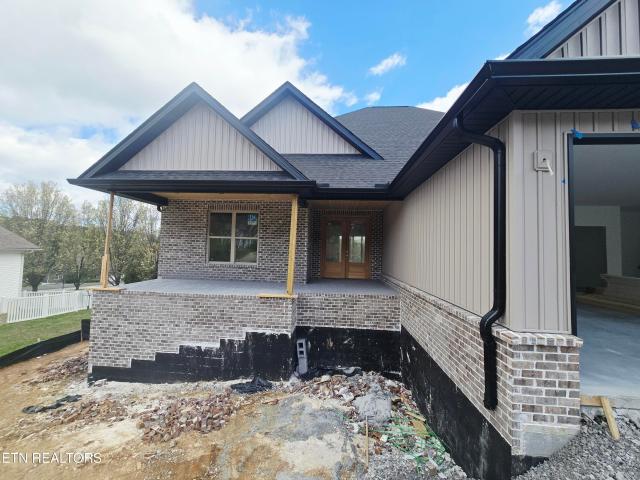 269 Ootsima Way