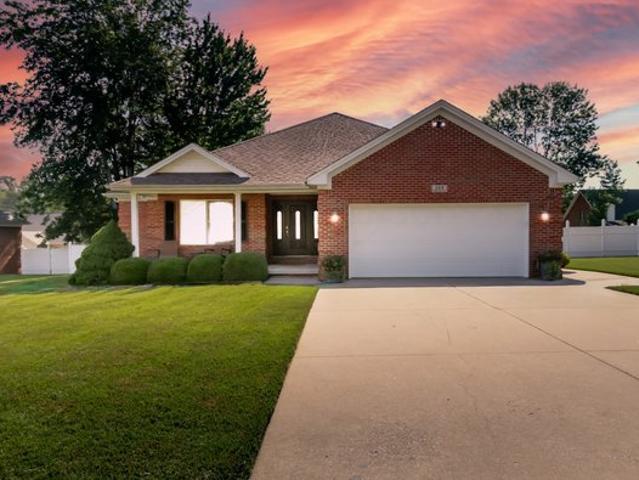 269 Matthew Dr, Seymour, IN 47274