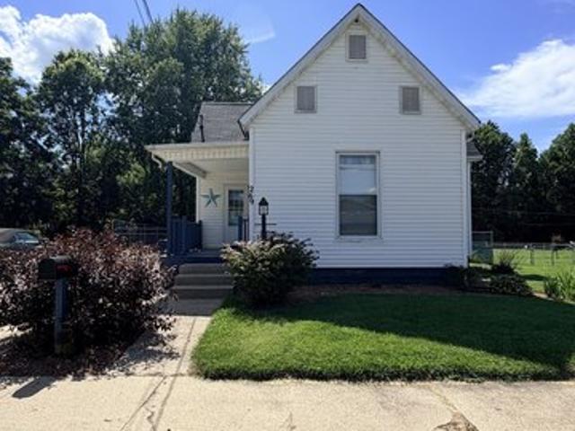 269 N 8th St, Middletown, IN 47356